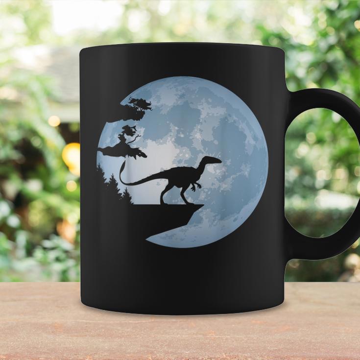 Dinosaurio Luna Llena Silueta Dinosaurios Raptor En La Noche Taza de ...