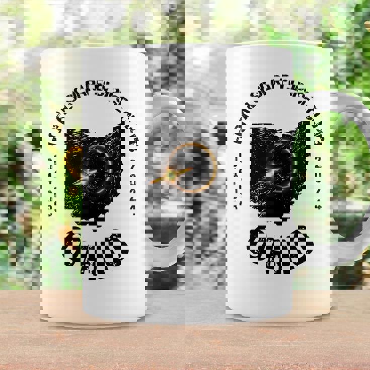 American Total Solar Eclipse Ohio 2024 Retro State Outline Coffee Mug ...