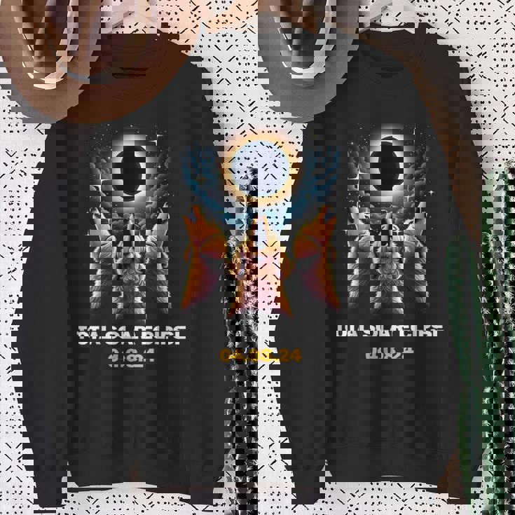 Goldendoodle Dog Howling At Total Solar Eclipse 8 April 2024 Sweatshirt ...