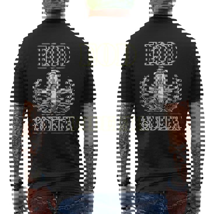 Army Eod Mos- Explosive Ordnance Disposal-Bomb Squad Men's T-shirt Back ...