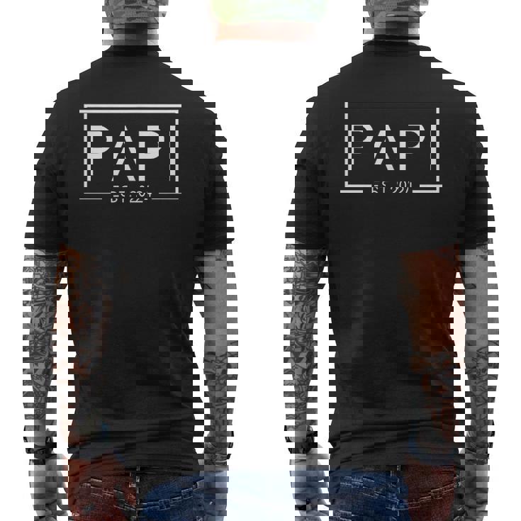 Papi Est 2024 First Papi Father's Day 2024 New Papi Men's T-shirt Back ...
