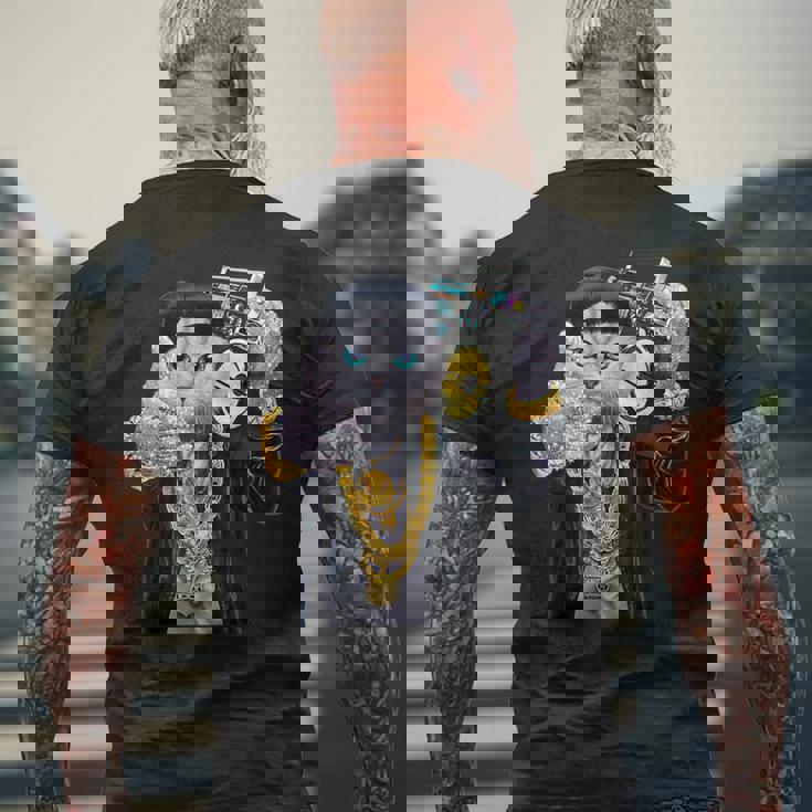 Hip Hop Rapper Cat In Baseball Cap Carrying Music Boombox Men's T-shirt ...