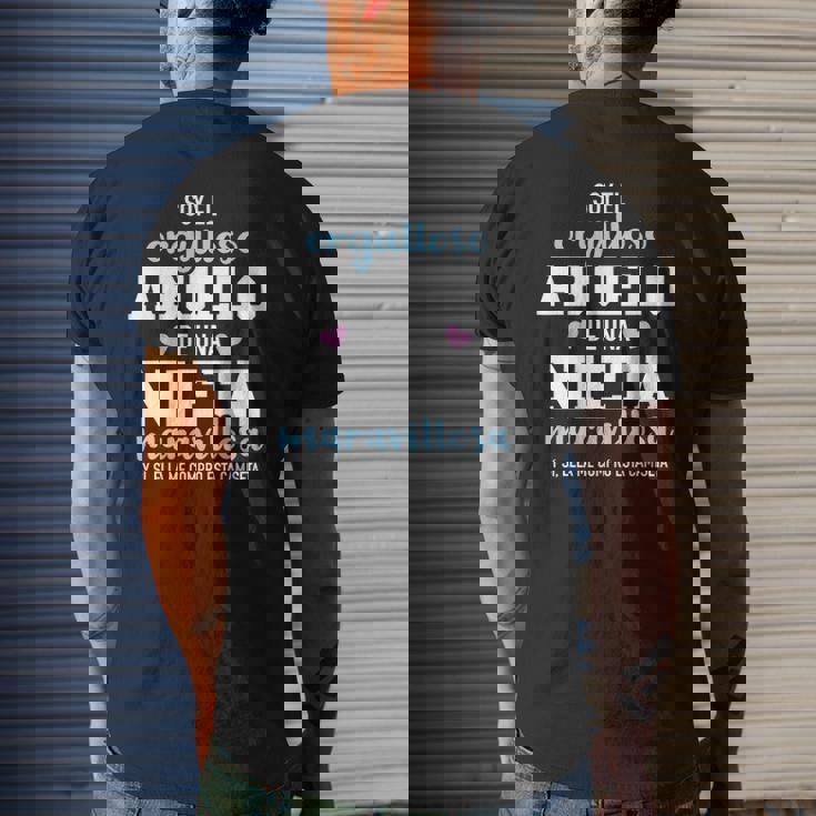 Mens Orgulloso Abuelo De Una Nieta Maravillosa Mens Back Print T-shirt ...