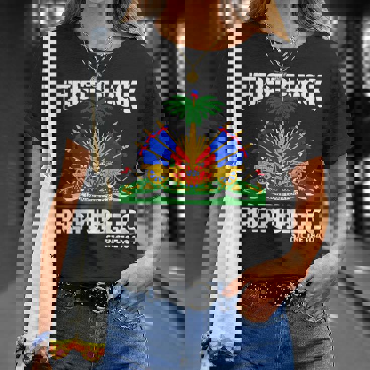 Haiti Heritage Since 1804 Proud Zoe Happy Haitian Flag Day T-Shirt ...