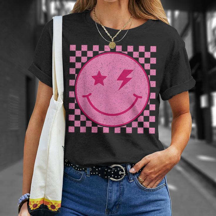 Retro Pink Happy Face Checkered Pattern Smile Face Trendy T-Shirt | Mazezy
