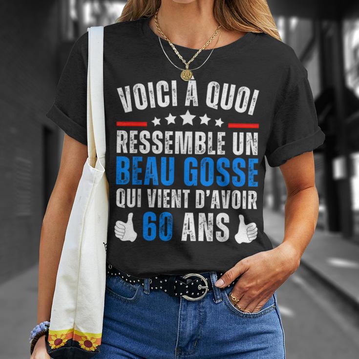 Voici À Quoi Ressemble Un Beau Gosse Anniv 60 Ans Humour T-Shirt ...