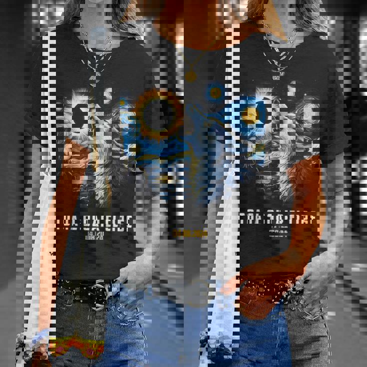 Wolf Howling At Total Solar Eclipse 2024 April 8Th 2024 T-Shirt | Mazezy