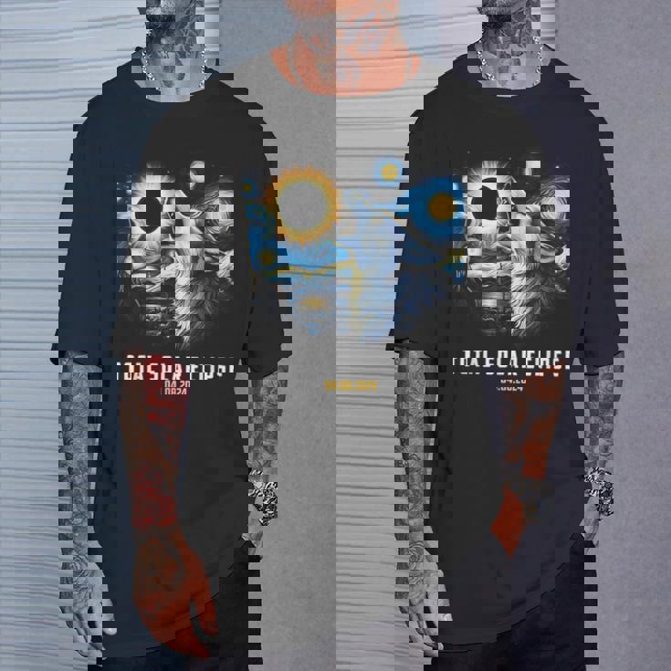 Wolf Howling At Total Solar Eclipse 2024 April 8Th 2024 T-Shirt | Mazezy